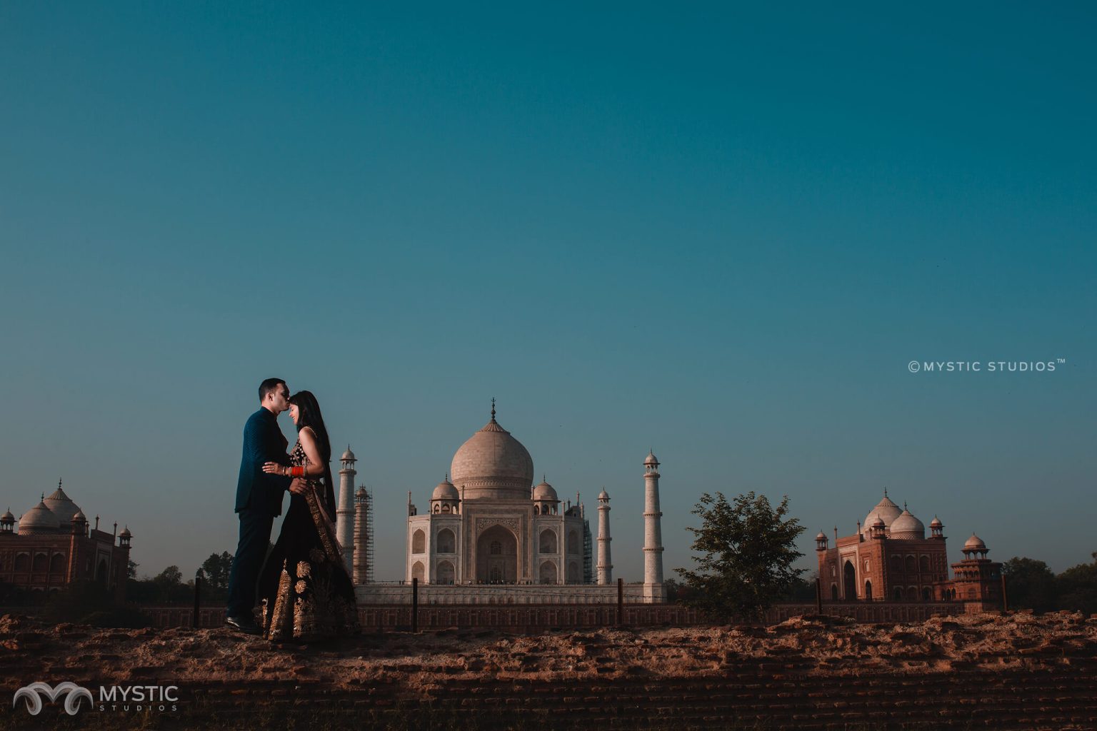 Tales Of Tajmahal - An Ode To True Love - MysticStudios